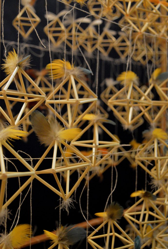 Grezns puzuru lukturis: lai būtu skaists un labi grieztos | Praktiski.lv